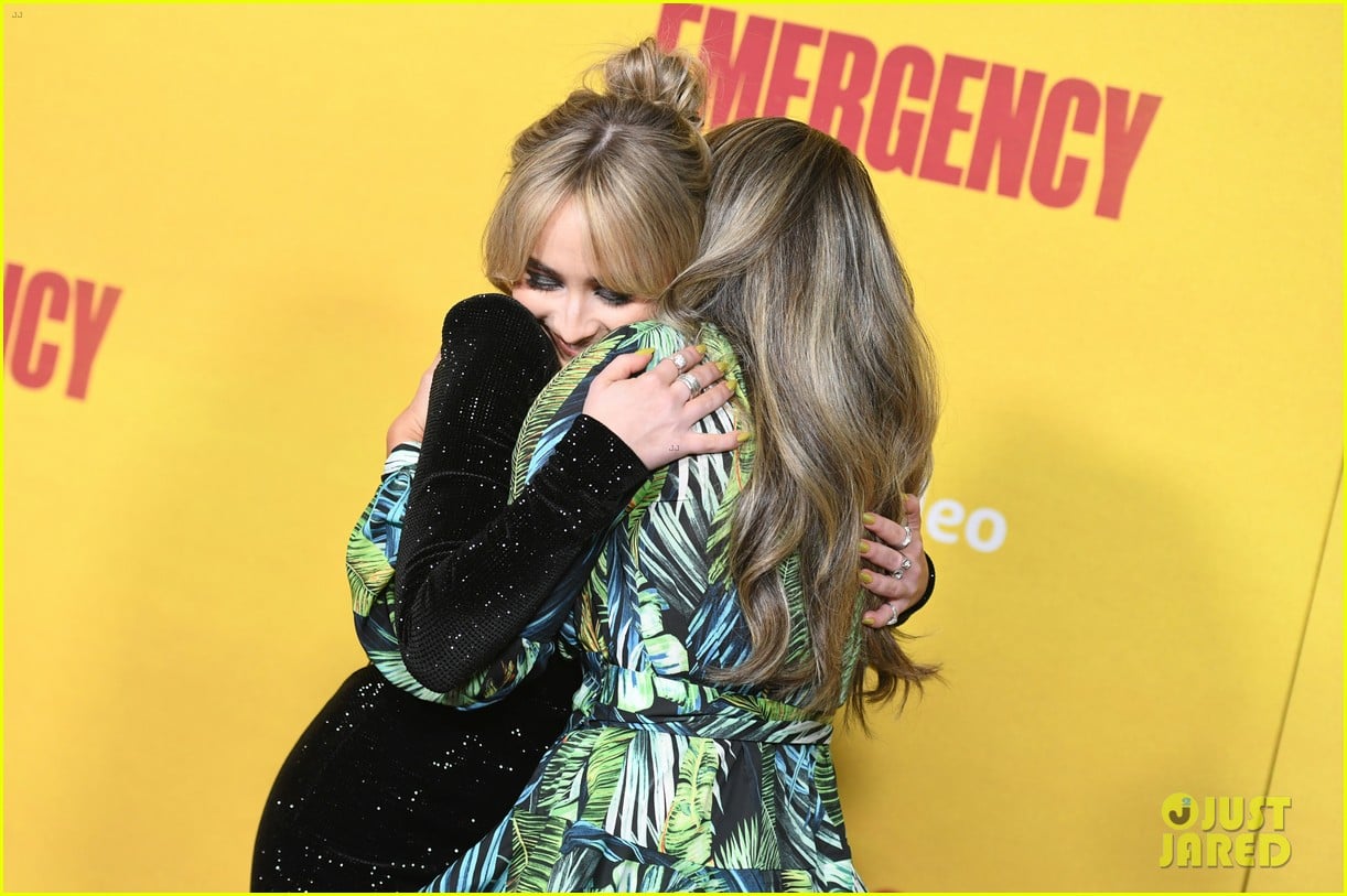 Sabrina Carpenter, Summer Madison, Gillian Rabin & Maddie Nichols Step ...