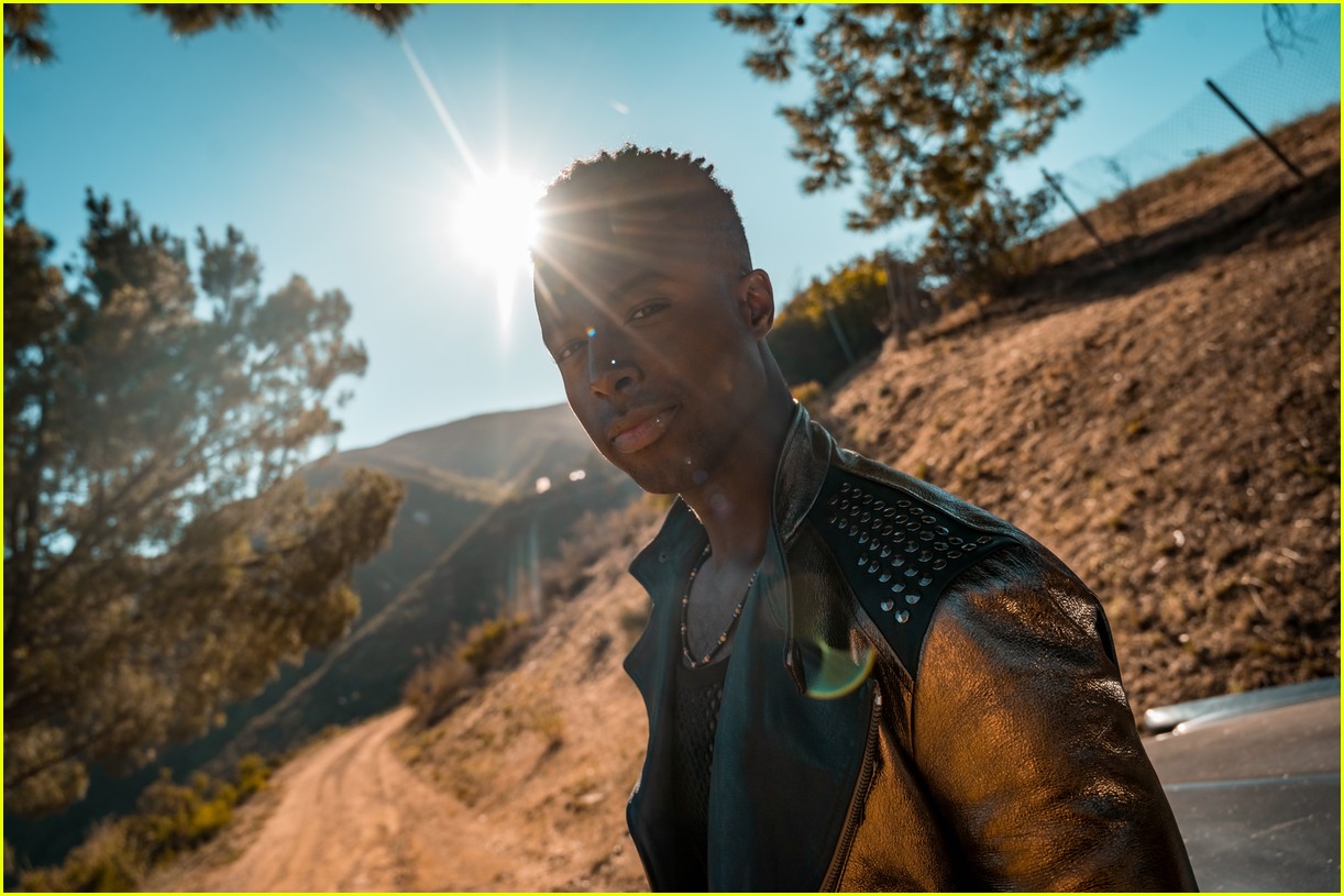 'Songland' Winner David Davis Unveils New Song & Video 'Get My Baby ...