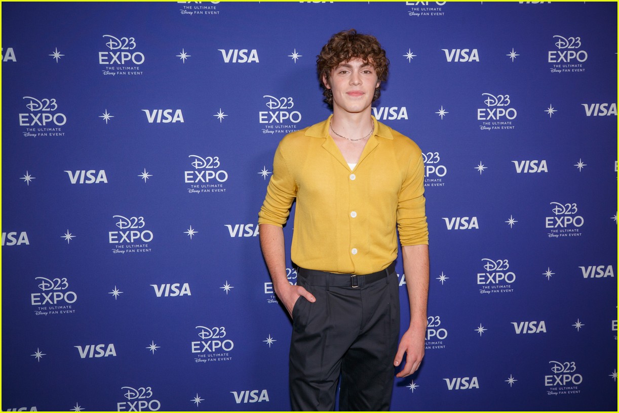 Avatar 2's Young Stars Step Out Together for D23 Expo! | Photo 1356552 ...