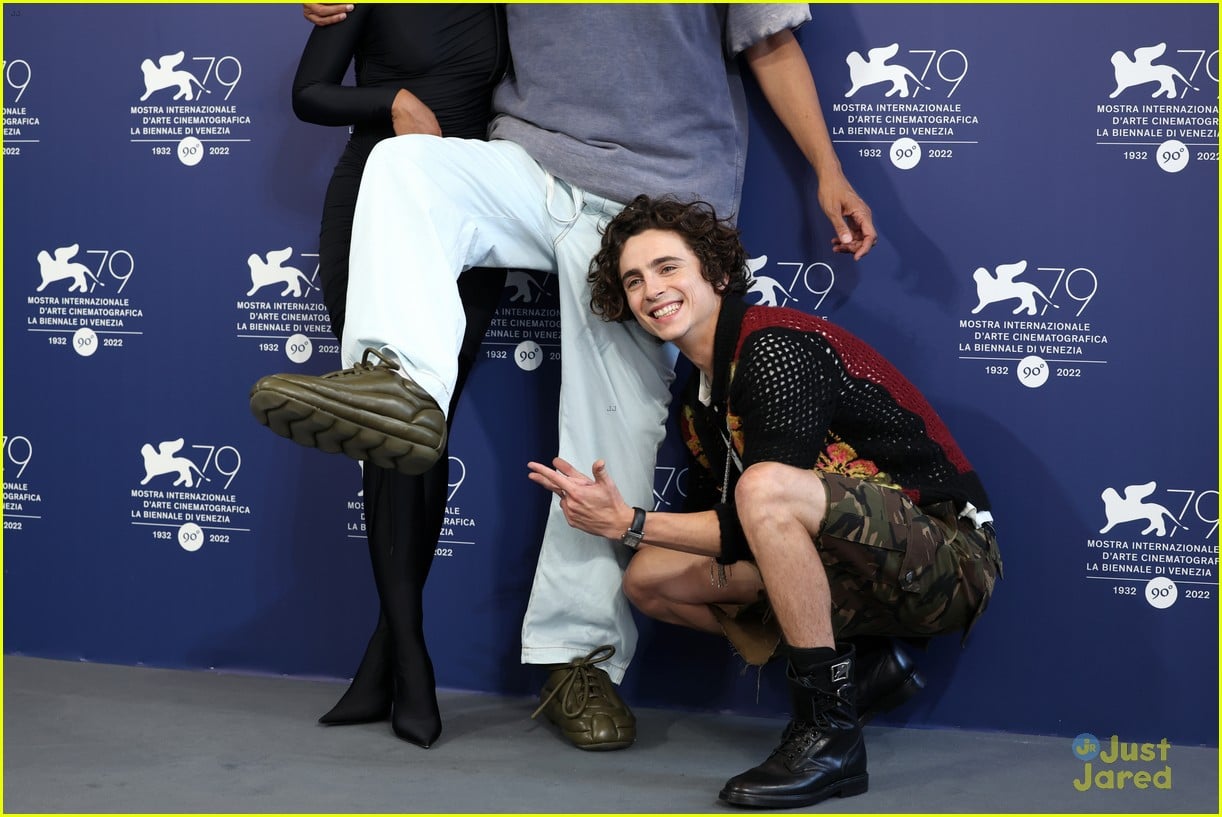 Timothee Chalamet Says 'It's Hard to Be Alive Now' With Social Media ...