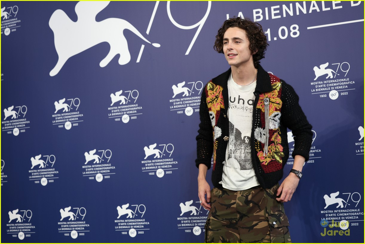 Timothee Chalamet Says 'It's Hard to Be Alive Now' With Social Media ...