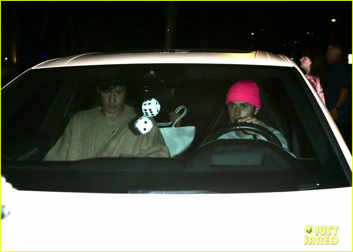 Justin Bieber Bonds with Shawn Mendes at Church After Both Cancelling ...