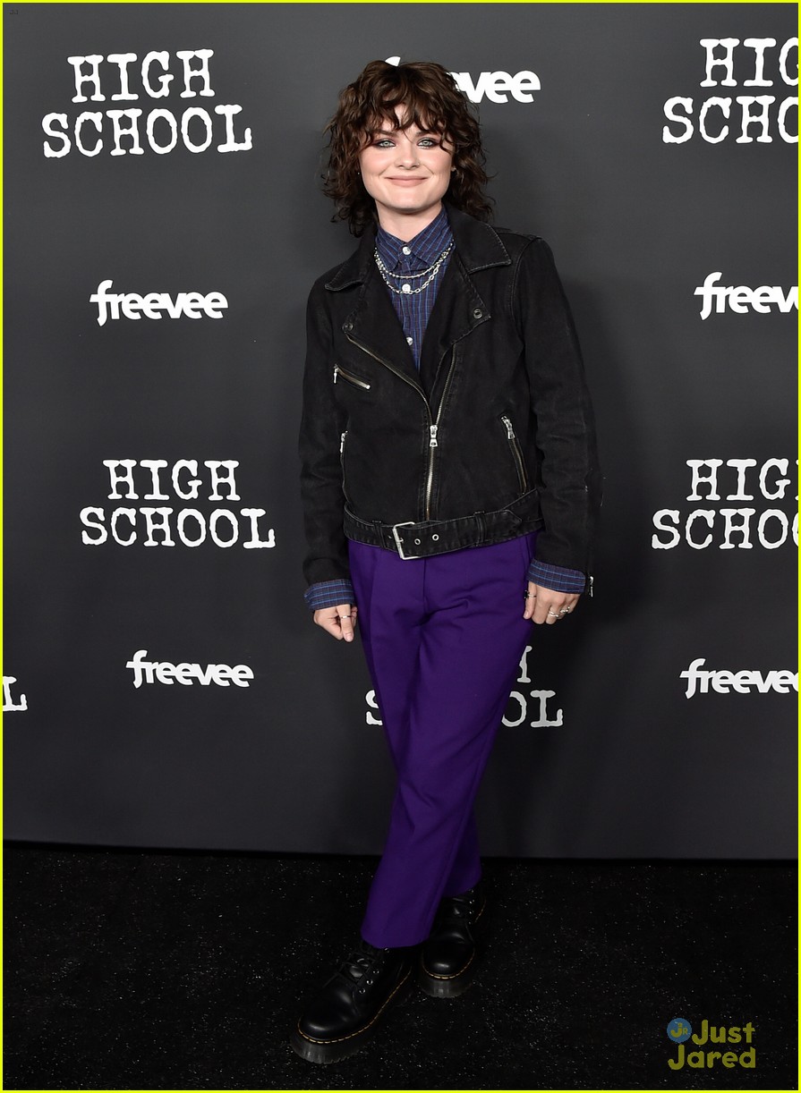 Railey & Seazynn Gilliland Join Tegan & Sara at 'High School' Premiere | Photo 1359449 - Photo ...