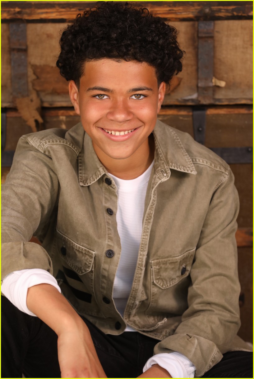 Who Plays Dwayne Johnson's Son In 'Black Adam'? Meet Jalon Christian ...