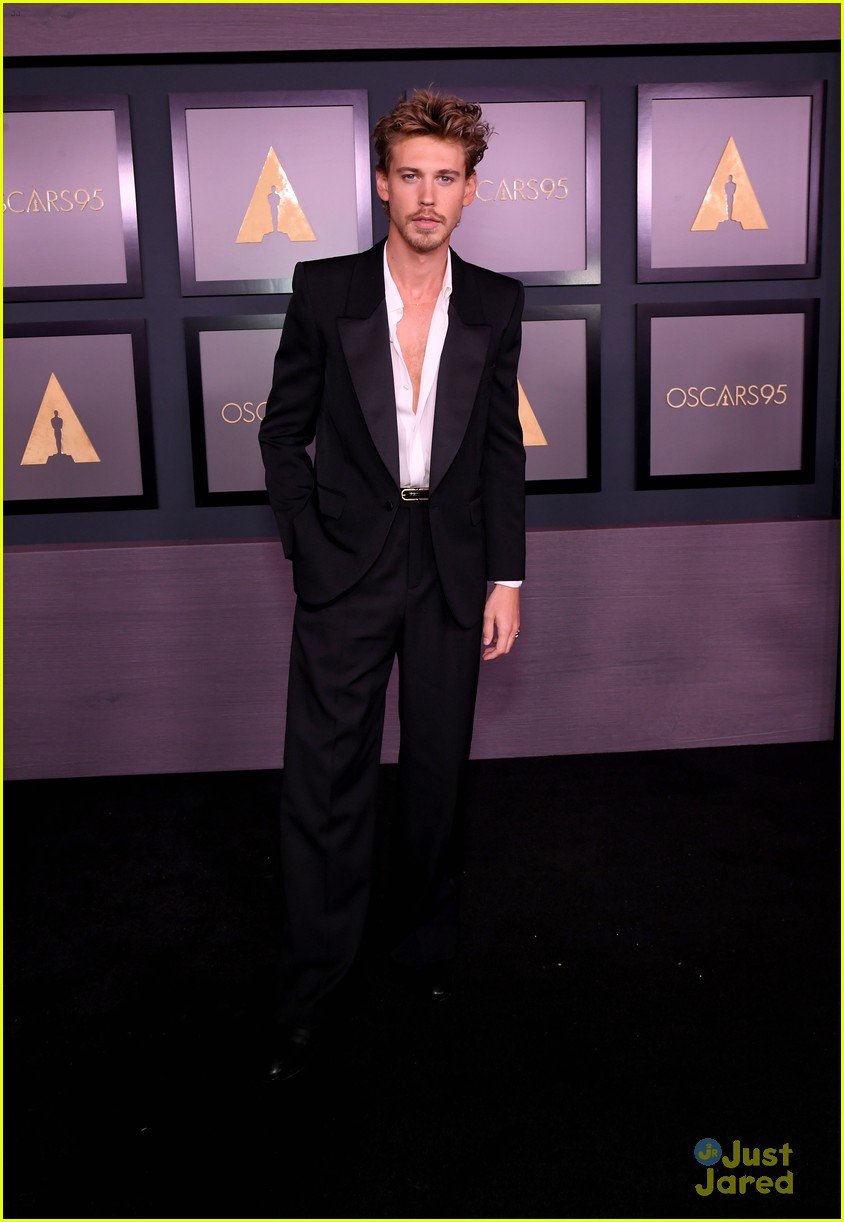 Austin Butler Says Being In 'Dune: Part Two' Is 'Really Surreal ...