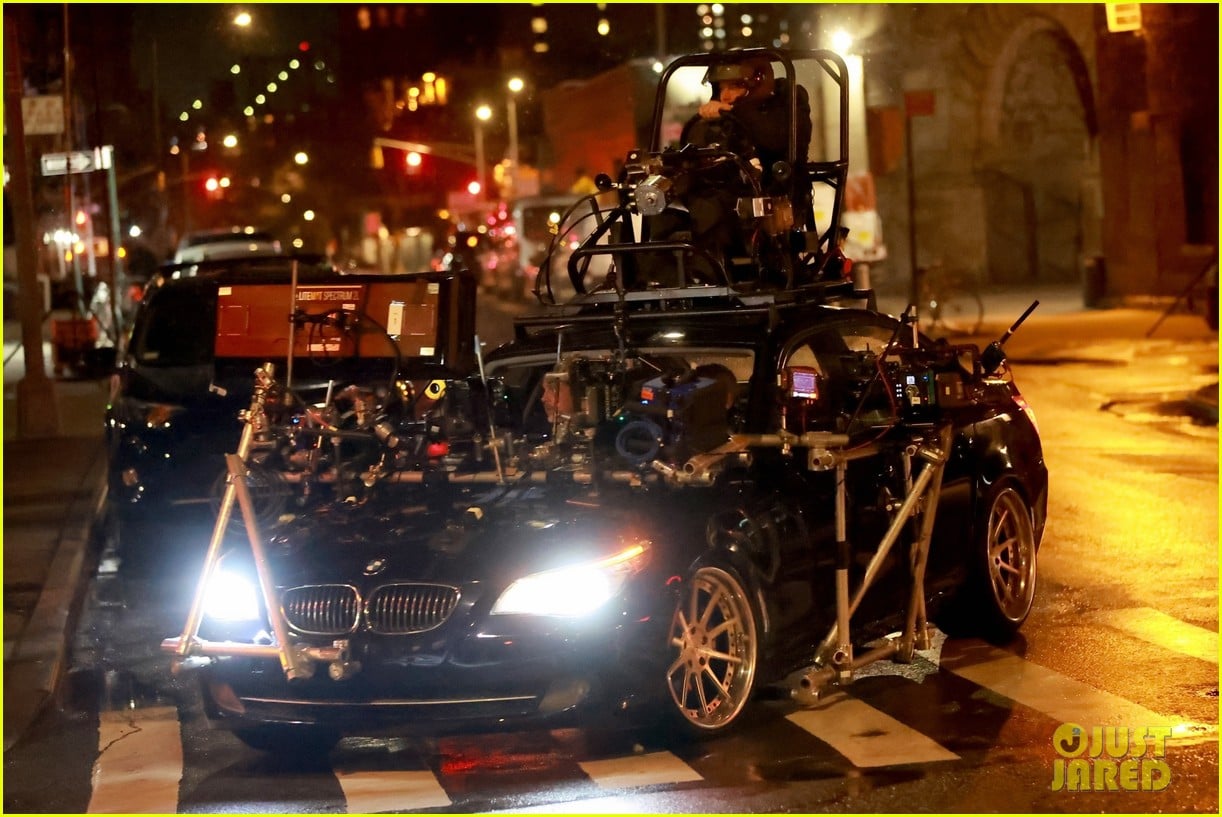 Austin Abrams Wears His Underwear While Filming His New Movie 'Wolves ...