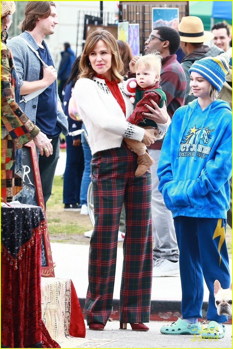 Emma Myers & Brady Noon Get to Work on New Movie 'Family Leave' - See ...