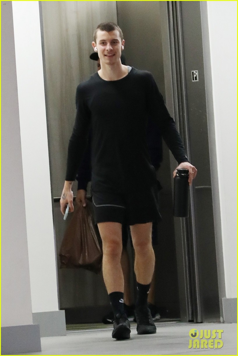 Shawn Mendes Kicks Off the Week With a Workout After Debuting New Look ...