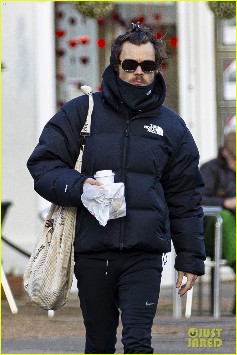 Harry Styles Catches Up with High School Pal Ellis Calcutt in London ...