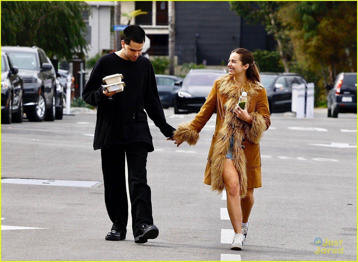 Addison Rae Shares a Laugh With Boyfriend Omer Fedi On Weekend Food Run ...