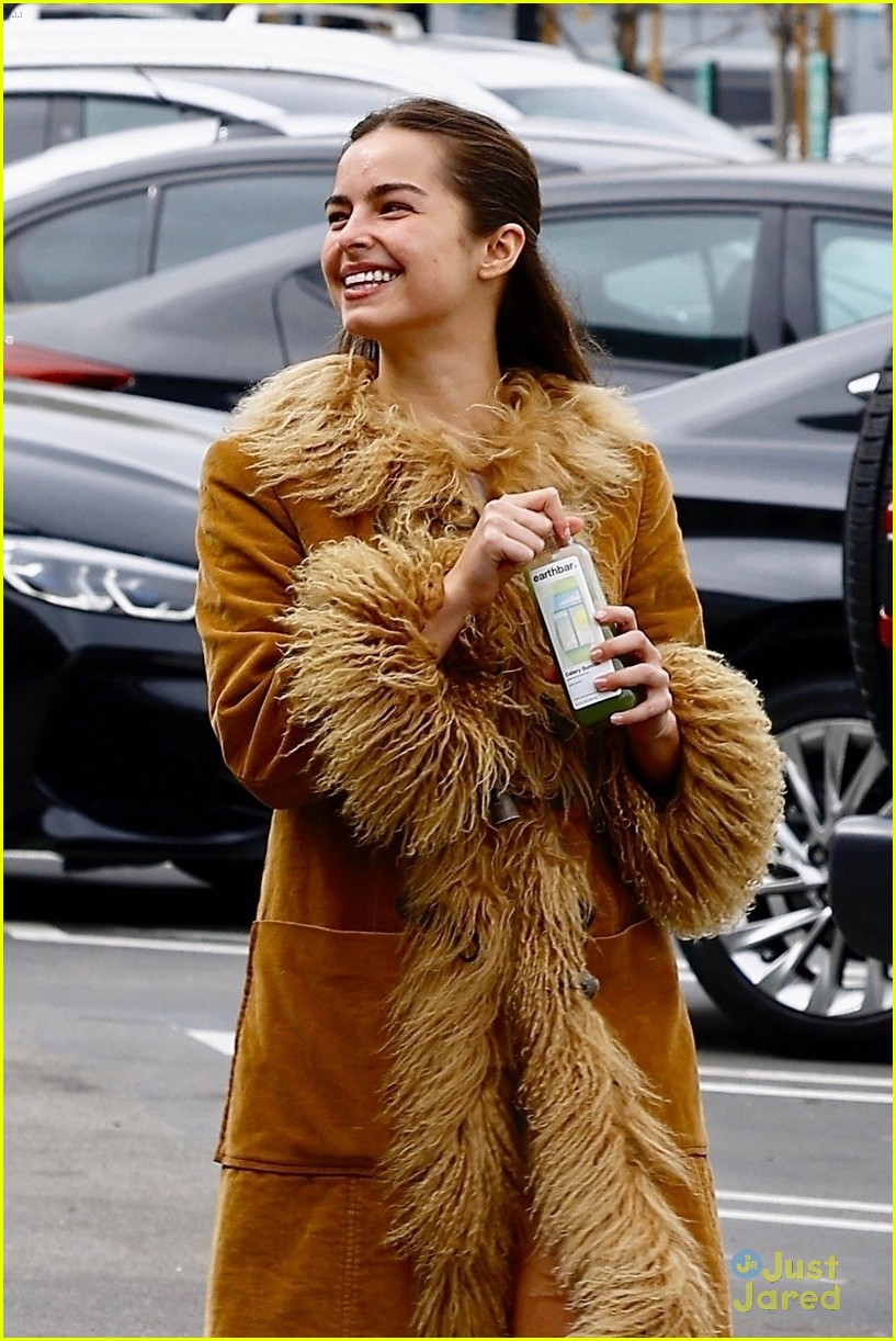 Addison Rae Shares a Laugh With Boyfriend Omer Fedi On Weekend Food Run ...