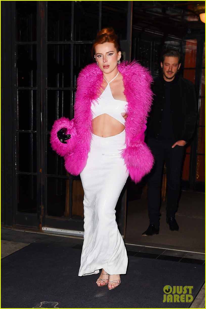 Bella Thorne & Boyfriend Mark Emms Celebrate Valentine's Day in NYC ...