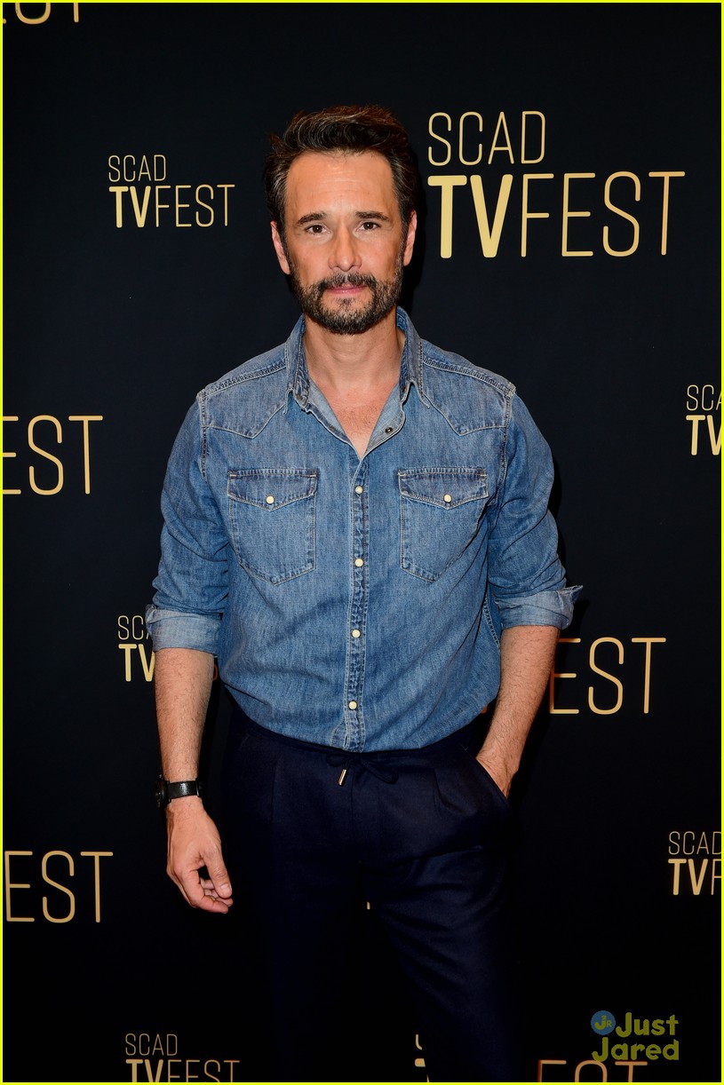 'Wolf Pack' Cast Take Part in Q&A at SCAD TVfest, Sarah Michelle Gellar ...