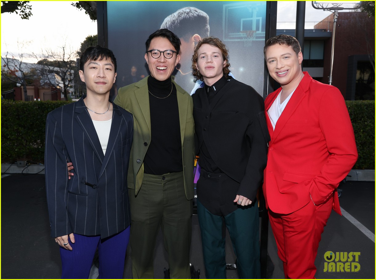 'Chang Can Dunk' Cast, Led by Bloom Li, Attend L.A. Premiere for ...