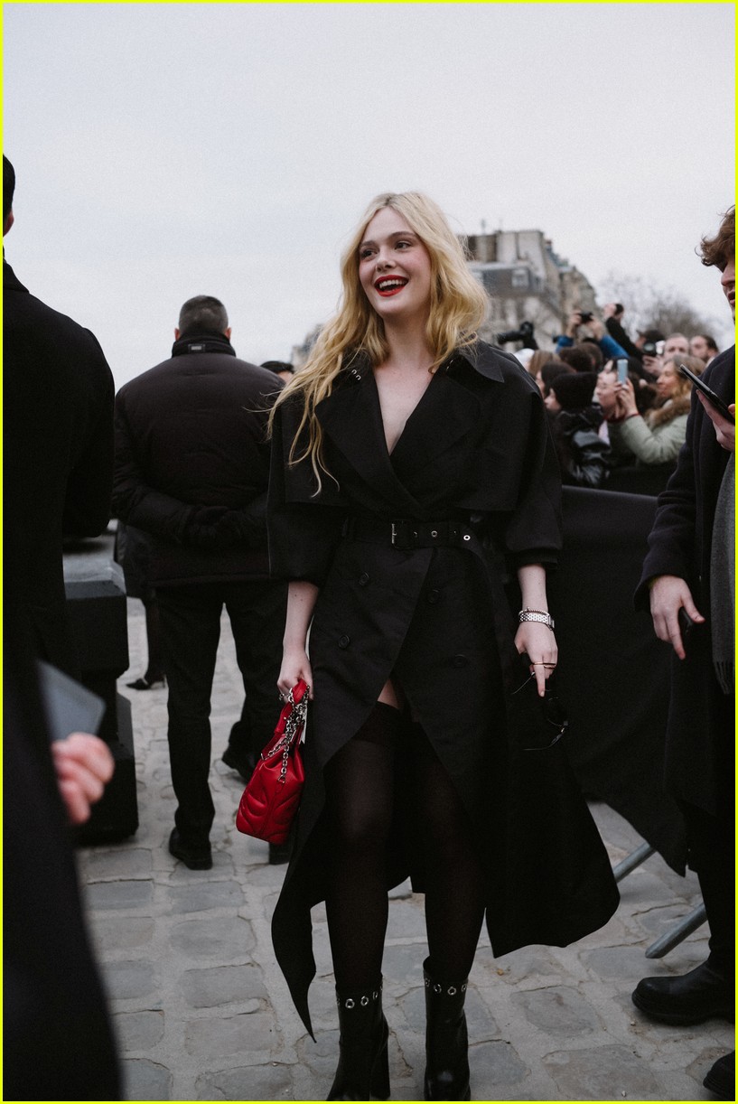 Elle Fanning, Sadie Sink & More Step Out for Alexander McQueen Fashion ...