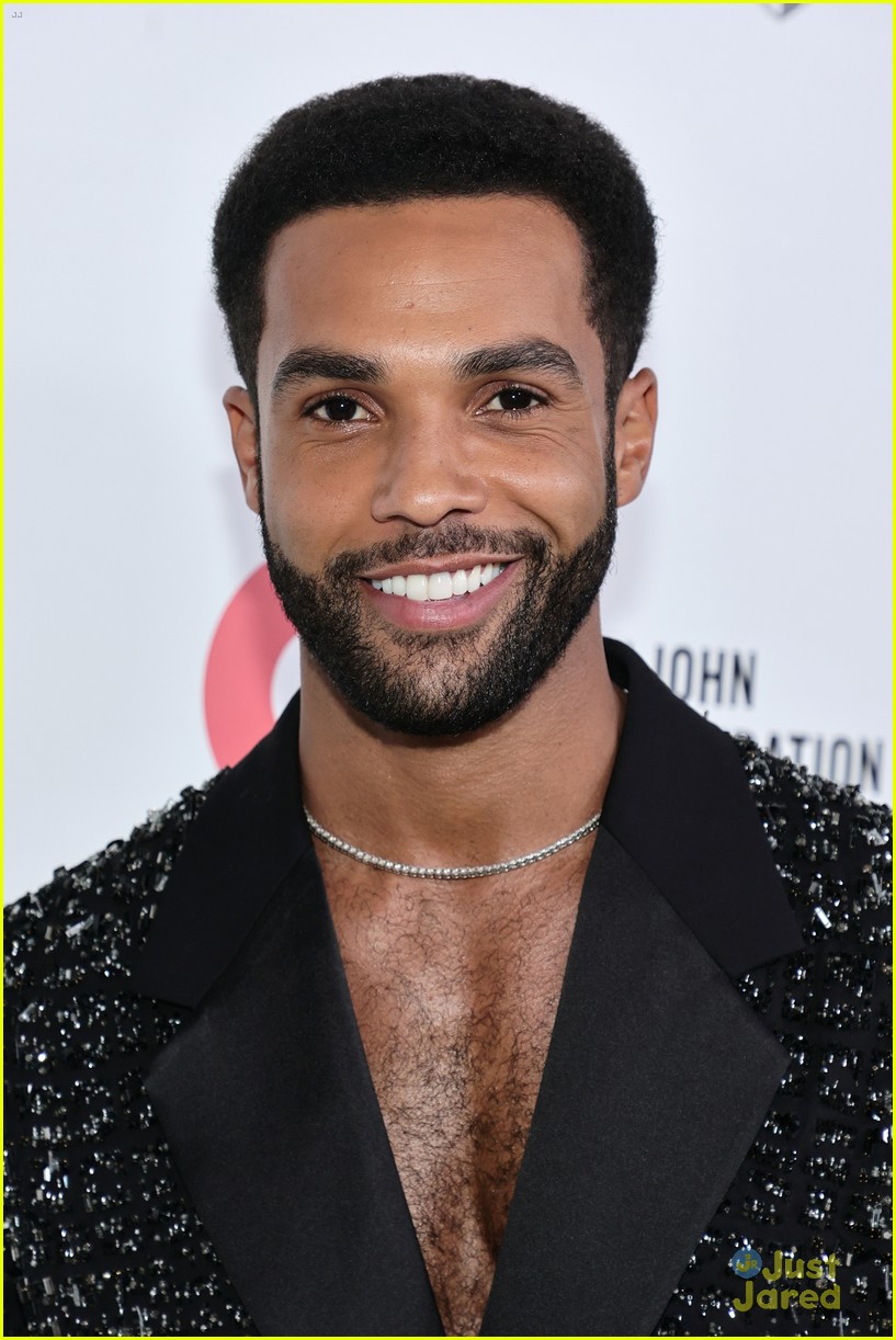 'Emily In Paris' Stars Lucien Laviscount & William Abadie Meet Up at ...