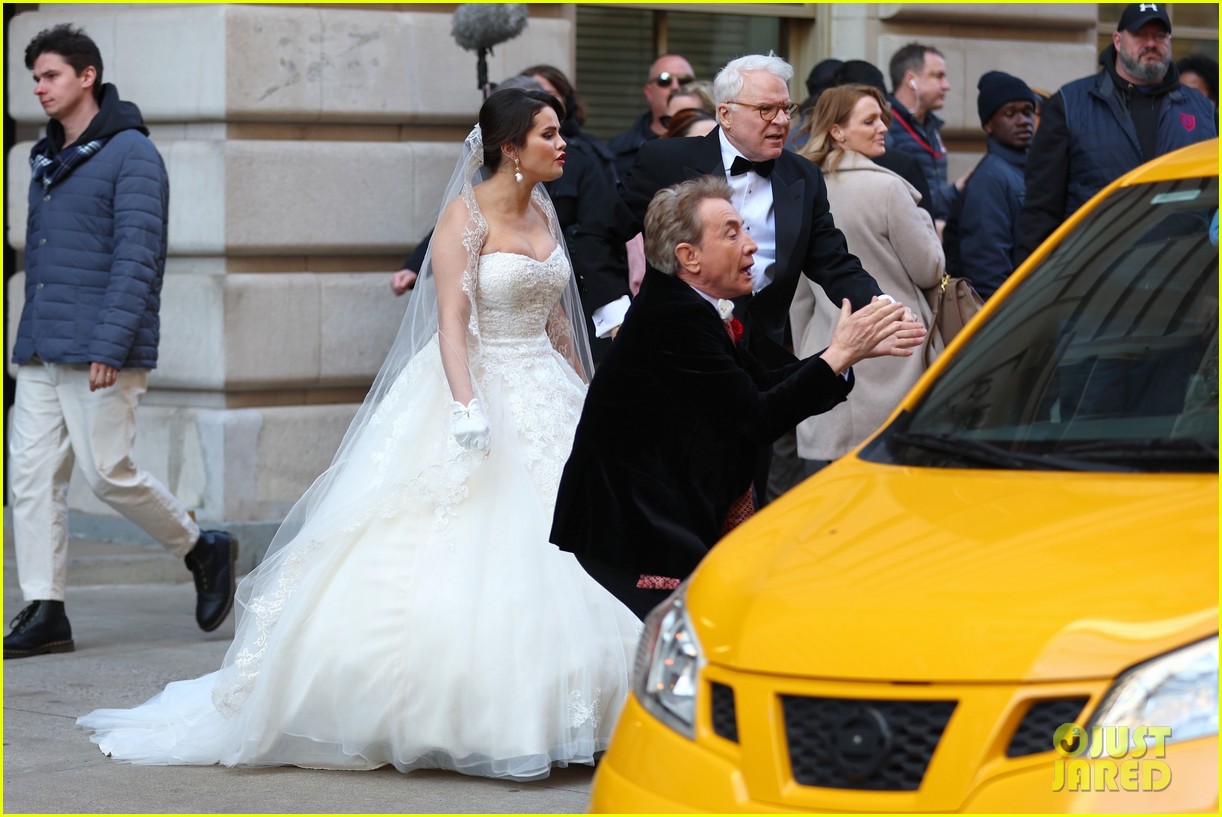 Selena Gomez Films 'Only Murders' Scene in a Wedding Dress: 'Just a ...