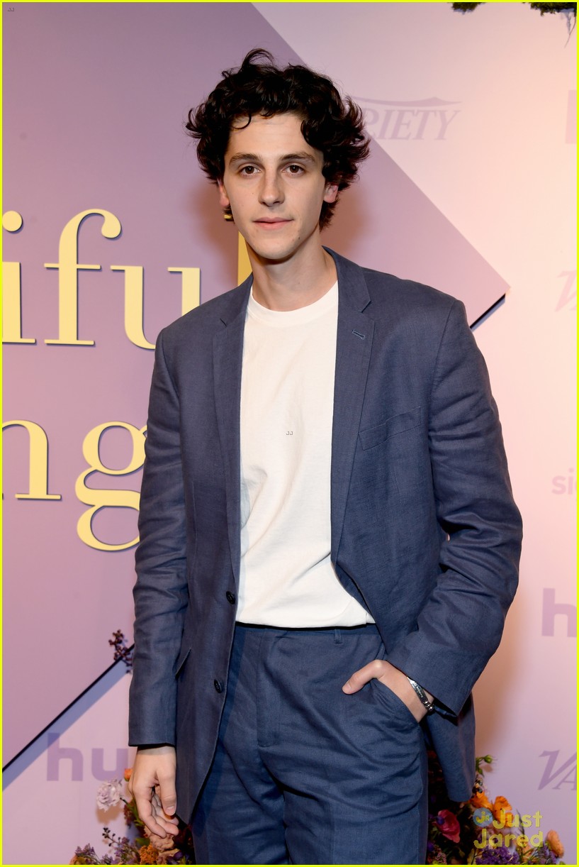 Full Sized Photo of sarah pidgeon tanzyn crawford more attend tiny ...