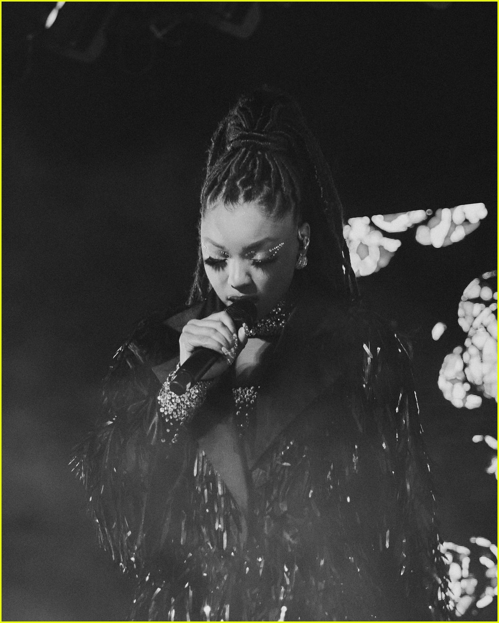 Chloe Bailey Kicks Off 'In Pieces Tour' In Chicago - See the Set List ...