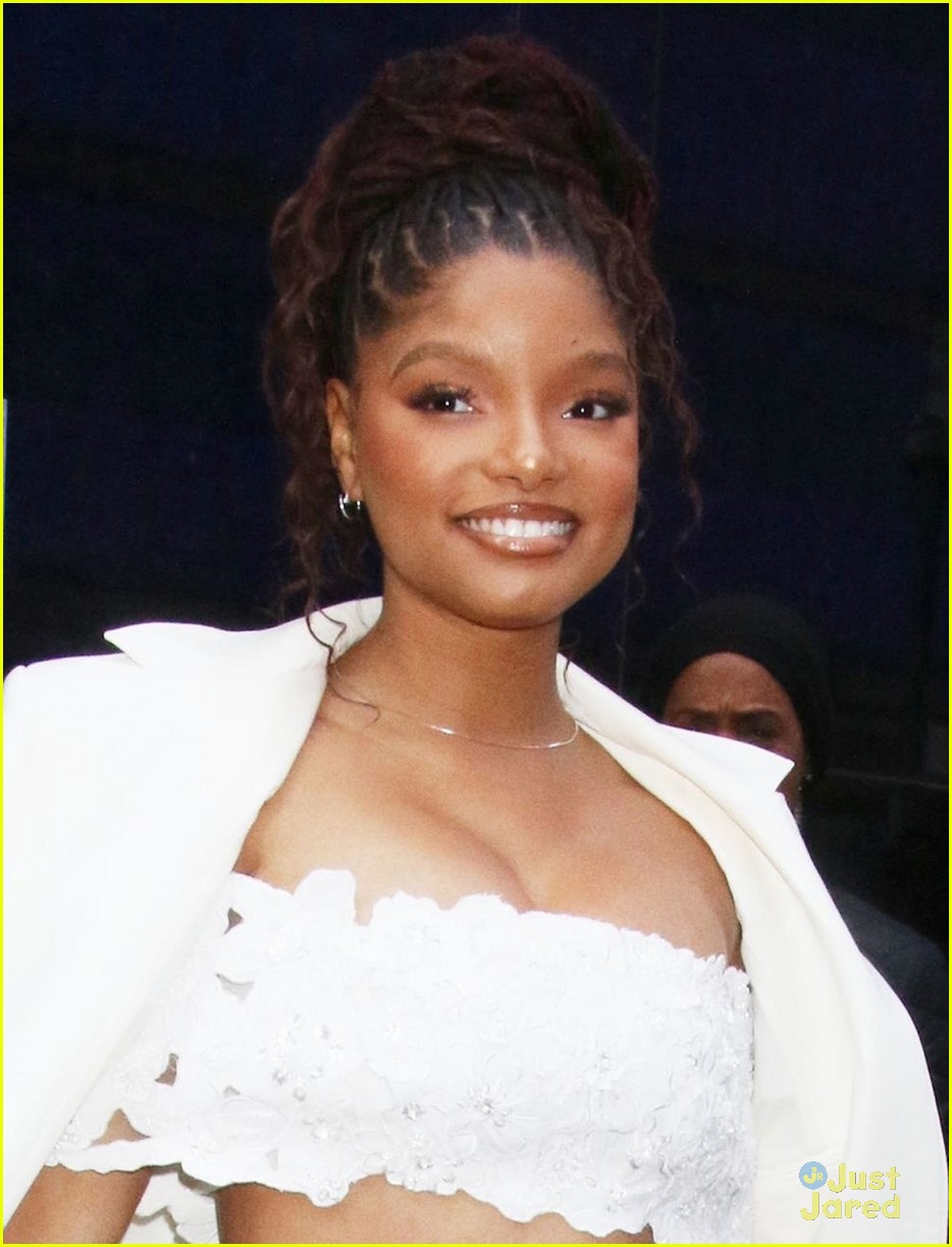 Halle Bailey Opens Up About How Long Her 'The Little Mermaid' Process ...