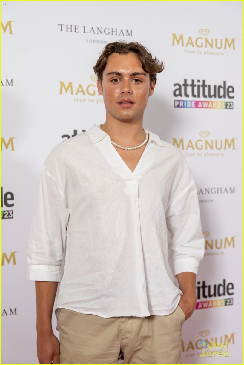 'Heartstopper' Stars Corinna Brown, Kizzy Edgell & More Attend Attitude ...
