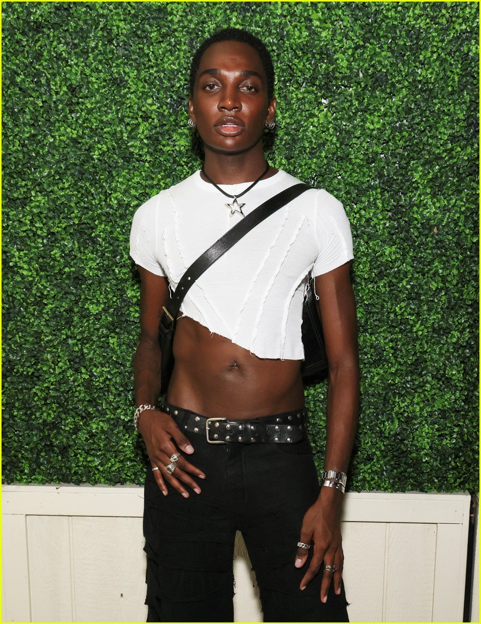 Elevator Boys Celebrate New Song 'Runaway' With Single Release Party ...