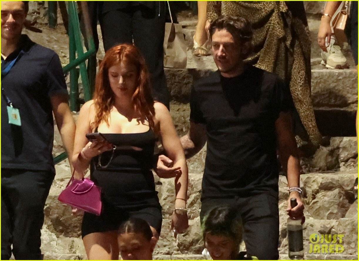 Bella Thorne Enjoys Night Out with Fiance Mark Emms! | Photo 1380793 ...