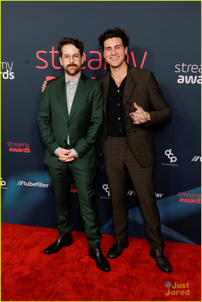 Kai Cenat, Chris Olsen & Dylan Mulvaney Win Big at Streamy Awards 2023 ...