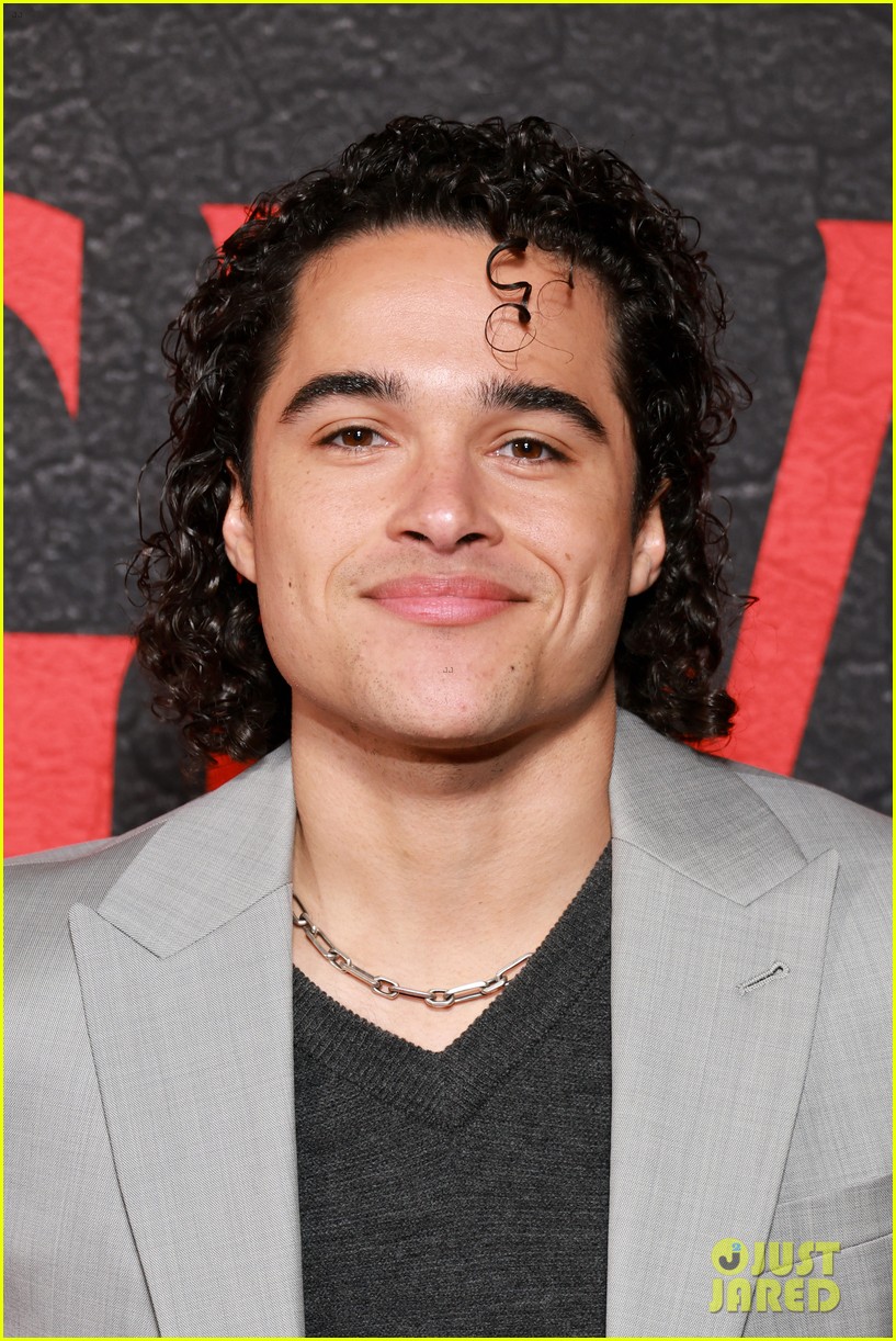 Milo Manheim Premieres New Horror Movie 'Thanksgiving' with Addison Rae ...