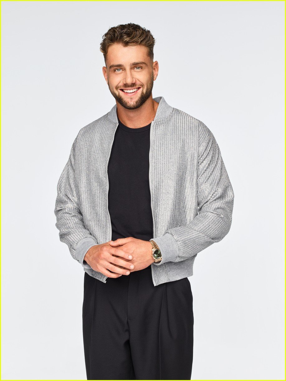 Get to Know More About 'Dancing With the Stars' Pro Rylee Arnold ...