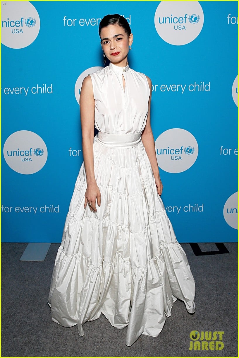 Sofia Carson Glams Up In Black & White Gown to Host UNICEF Gala 2023 ...