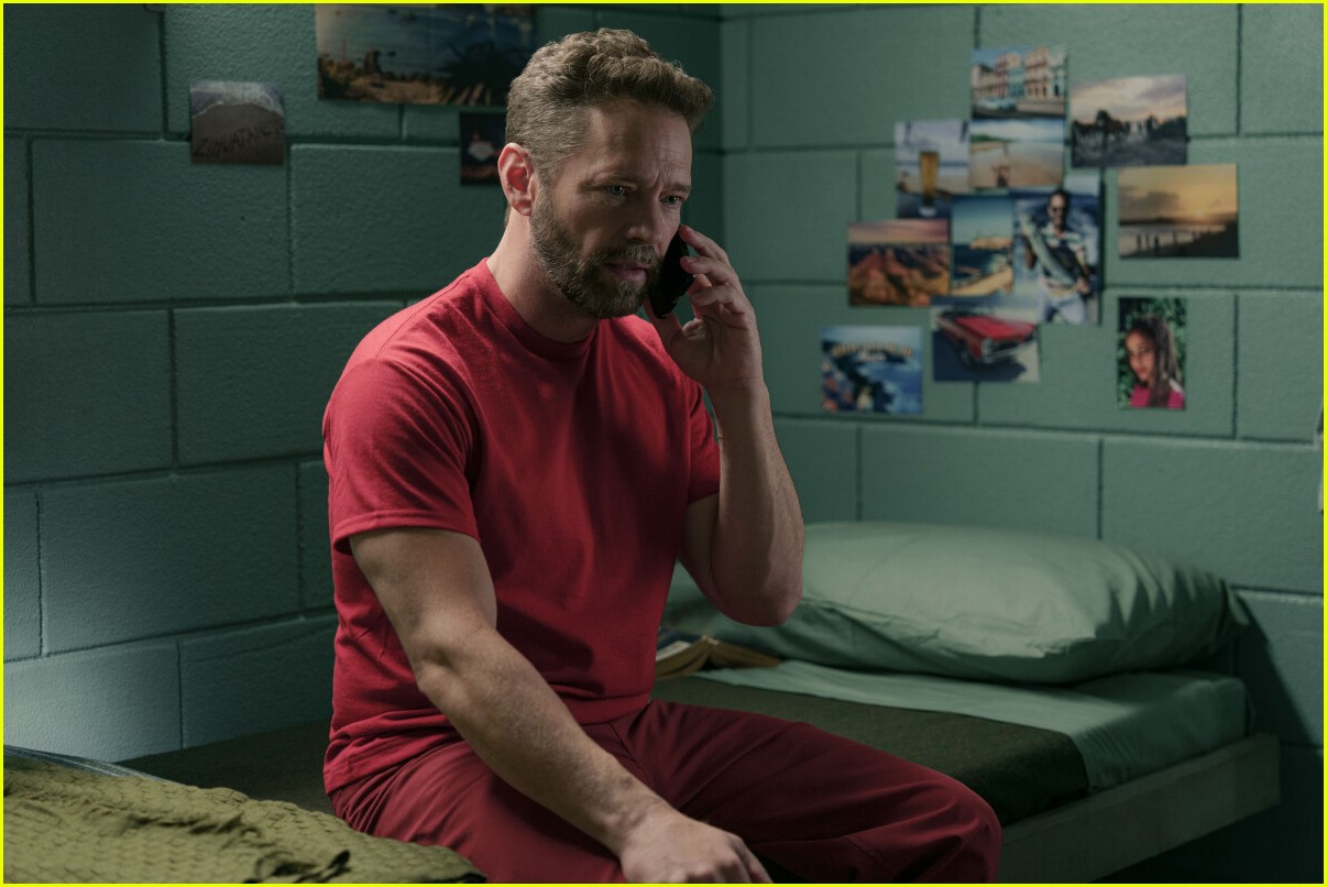 Vanessa Morgan's New CW Series 'Wild Cards' Gets First Look Photos ...