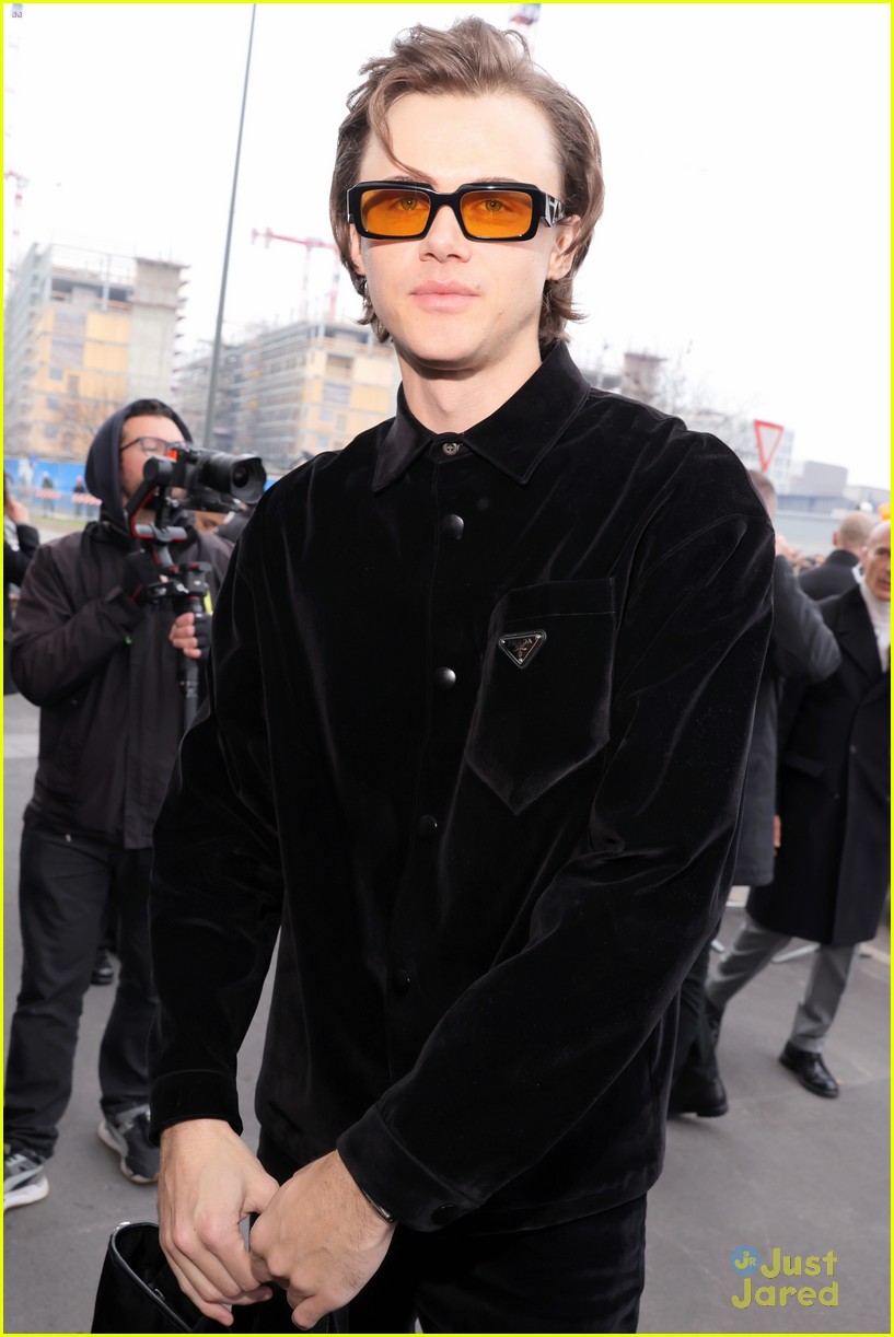 Mean Girls' Christopher Briney, Louis Partridge, Vinnie Hacker & More ...