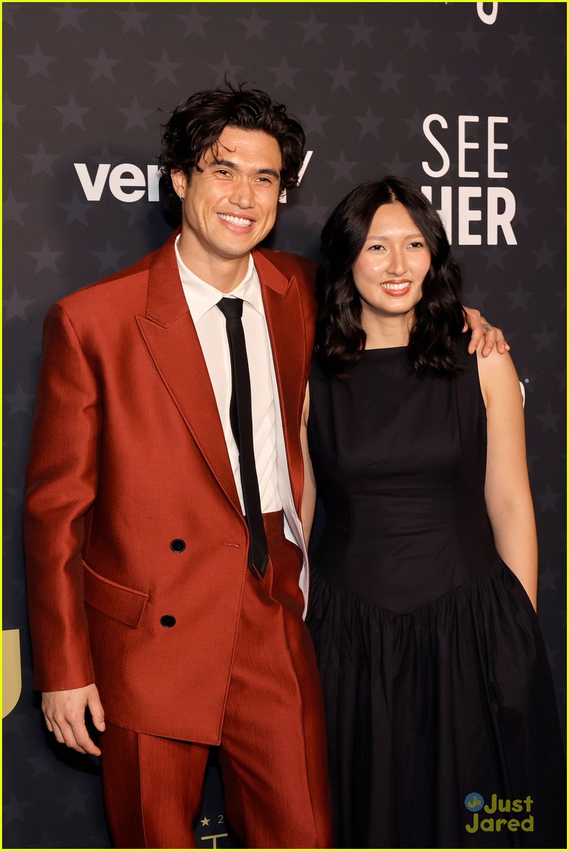 Riverdale's Charles Melton & Vanessa Morgan Reunite at Critics Choice ...