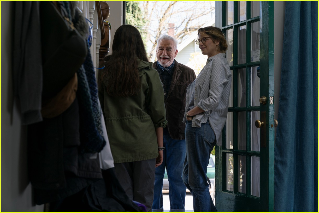 Brooklynn Prince Smashes Windshield In First Look Photos for New Movie ...