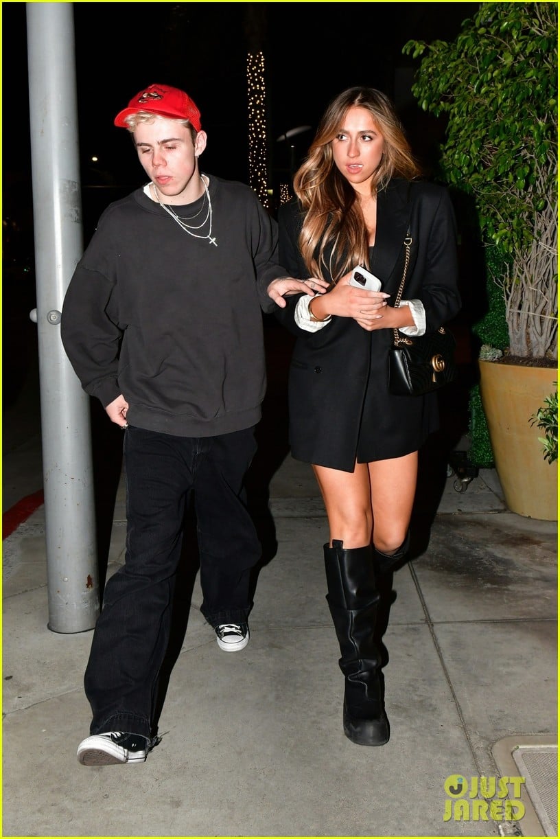 The Kid LAROI & Tate McRae Carry Matching Phone Cases From Hailey ...