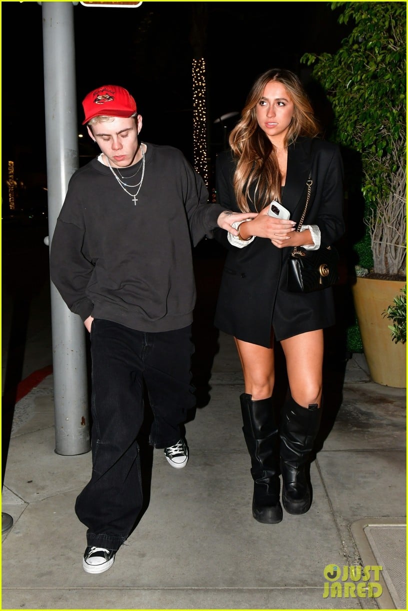 The Kid LAROI & Tate McRae Carry Matching Phone Cases From Hailey ...