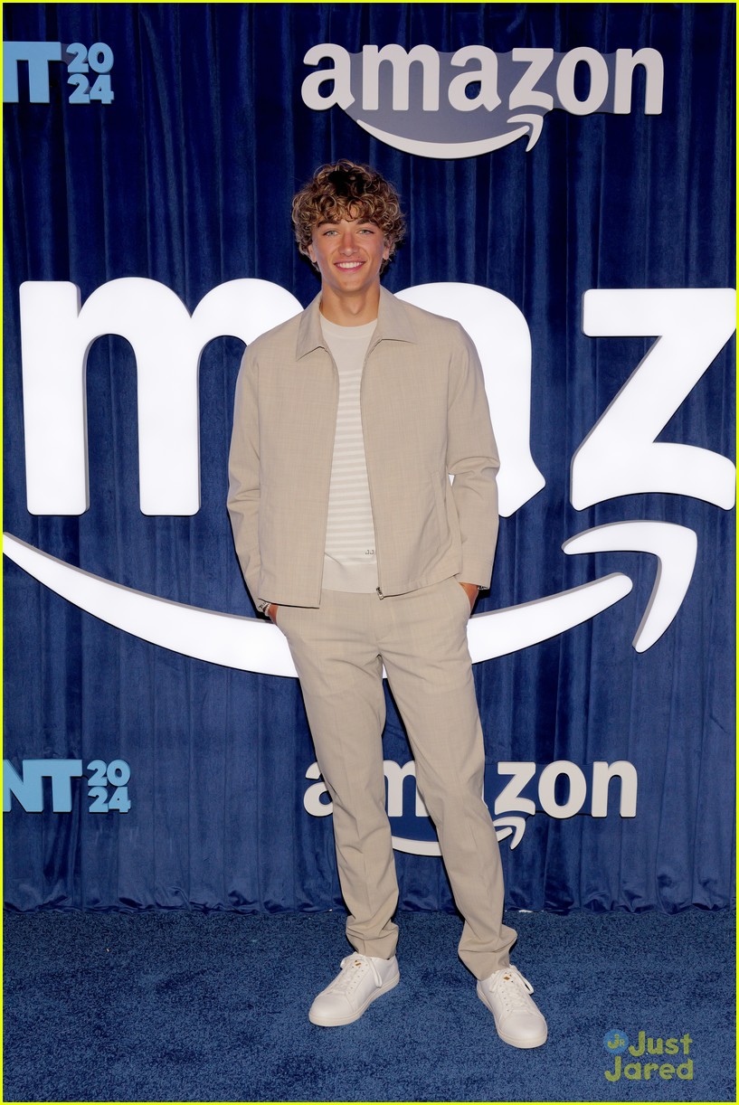 Gavin Casalegno, Lola Tung & Christopher Briney Share 'The Summer I ...