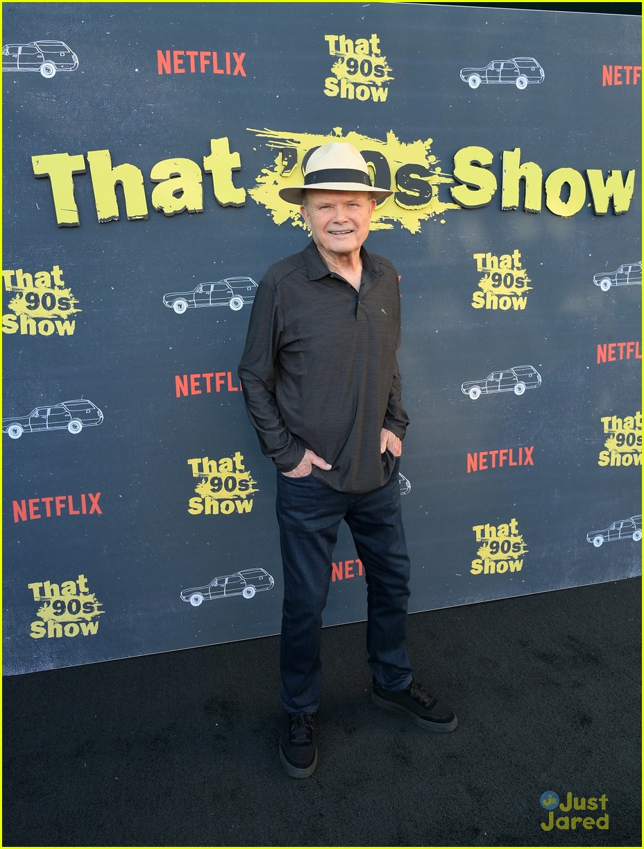 Callie Haverda & 'That '90s Show' Cast Celebrate Part 2 Ahead of ...