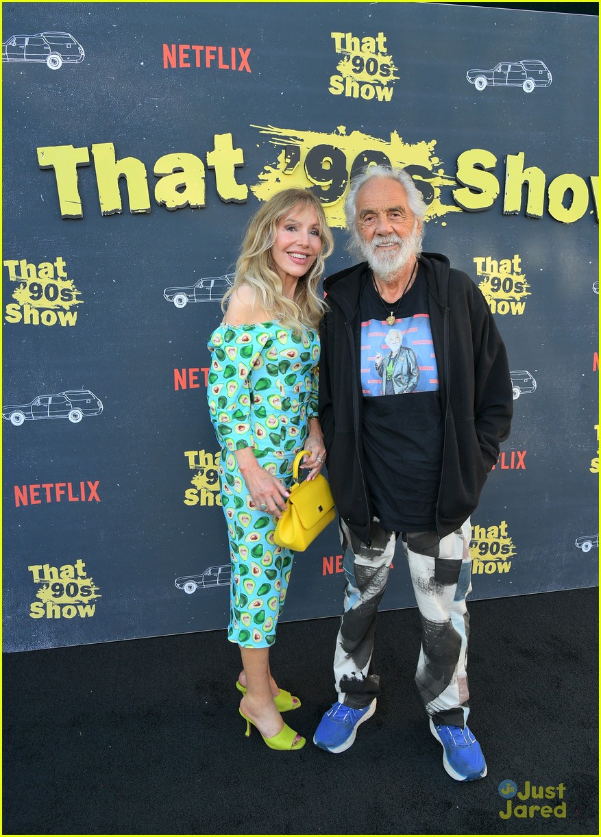 Callie Haverda & 'That '90s Show' Cast Celebrate Part 2 Ahead of ...