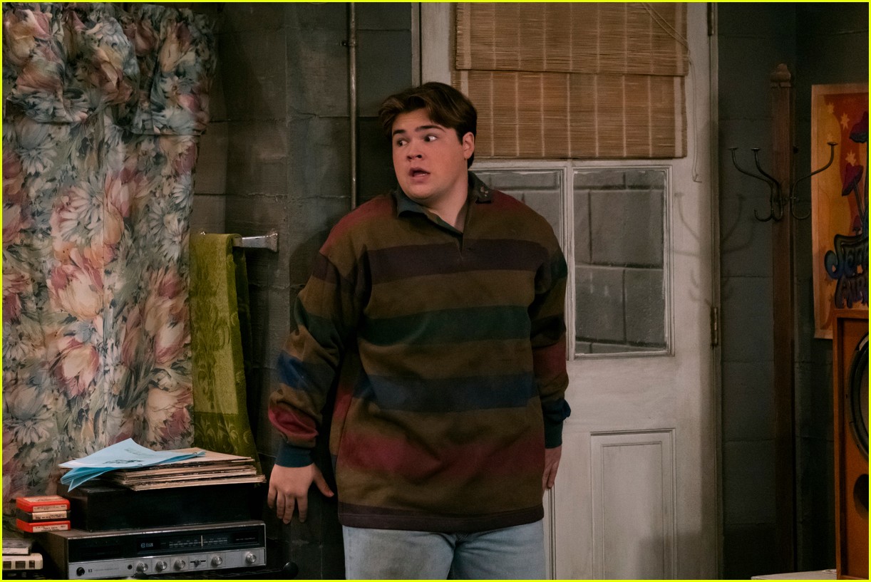 Callie Haverda, Ashley Aufderheide & More Return for 'That '90s Show ...