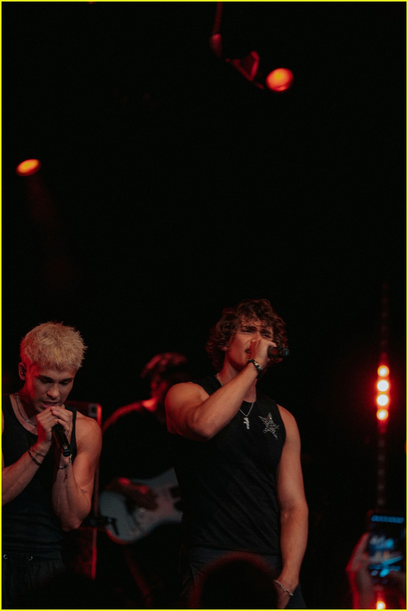 Elevator Boys Drop New EP 'Scared To Love,' Perform Live Concert For ...