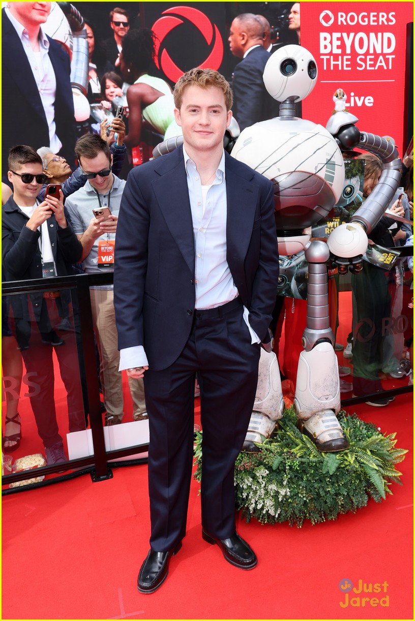Kit Connor Premieres New Movie 'The Wild Robot' at TIFF With Lupita ...