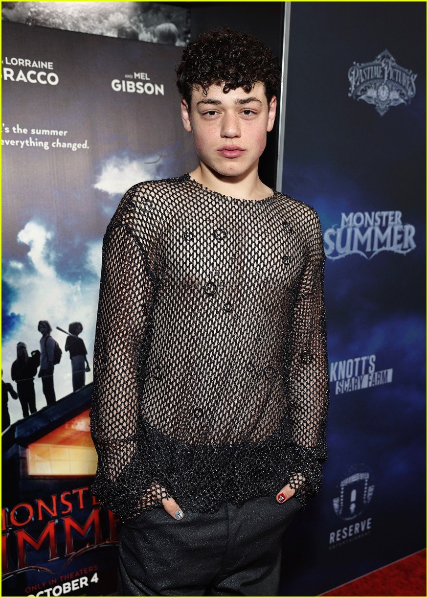 David Henrie Gets 'Wizards' Cast Support at 'Monster Summer' Premiere ...