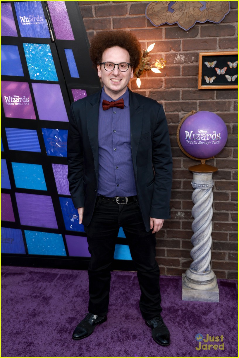 Janice LeAnn Brown Says David Henrie & Selena Gomez Made Her Feel 'Welcome & Safe' On 'Wizards ...