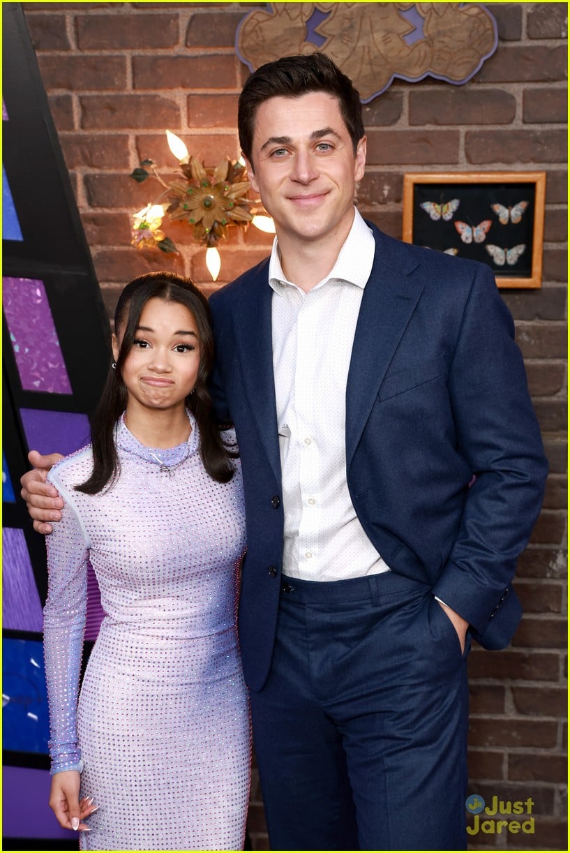 Janice LeAnn Brown Says David Henrie & Selena Gomez Made Her Feel ...