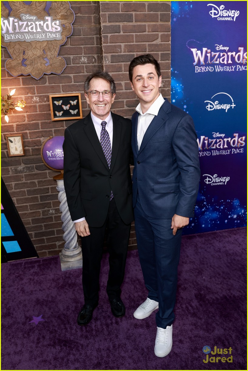 Janice LeAnn Brown Says David Henrie & Selena Gomez Made Her Feel 'Welcome & Safe' On 'Wizards ...