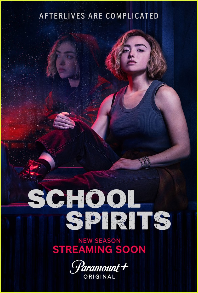 Peyton List & 'School Spirits' Cast Attend New York Comic Con, Unveil ...