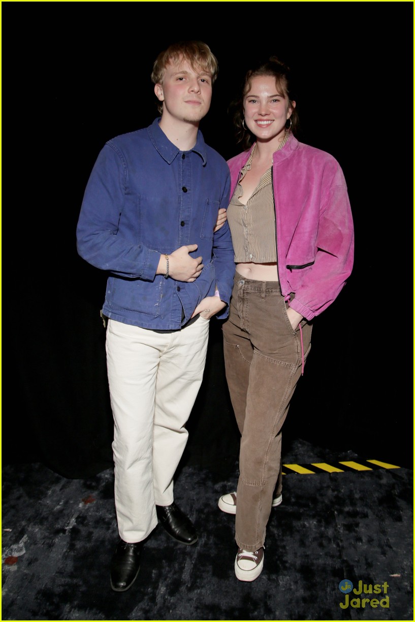Peyton List & 'School Spirits' Cast Attend New York Comic Con, Unveil ...