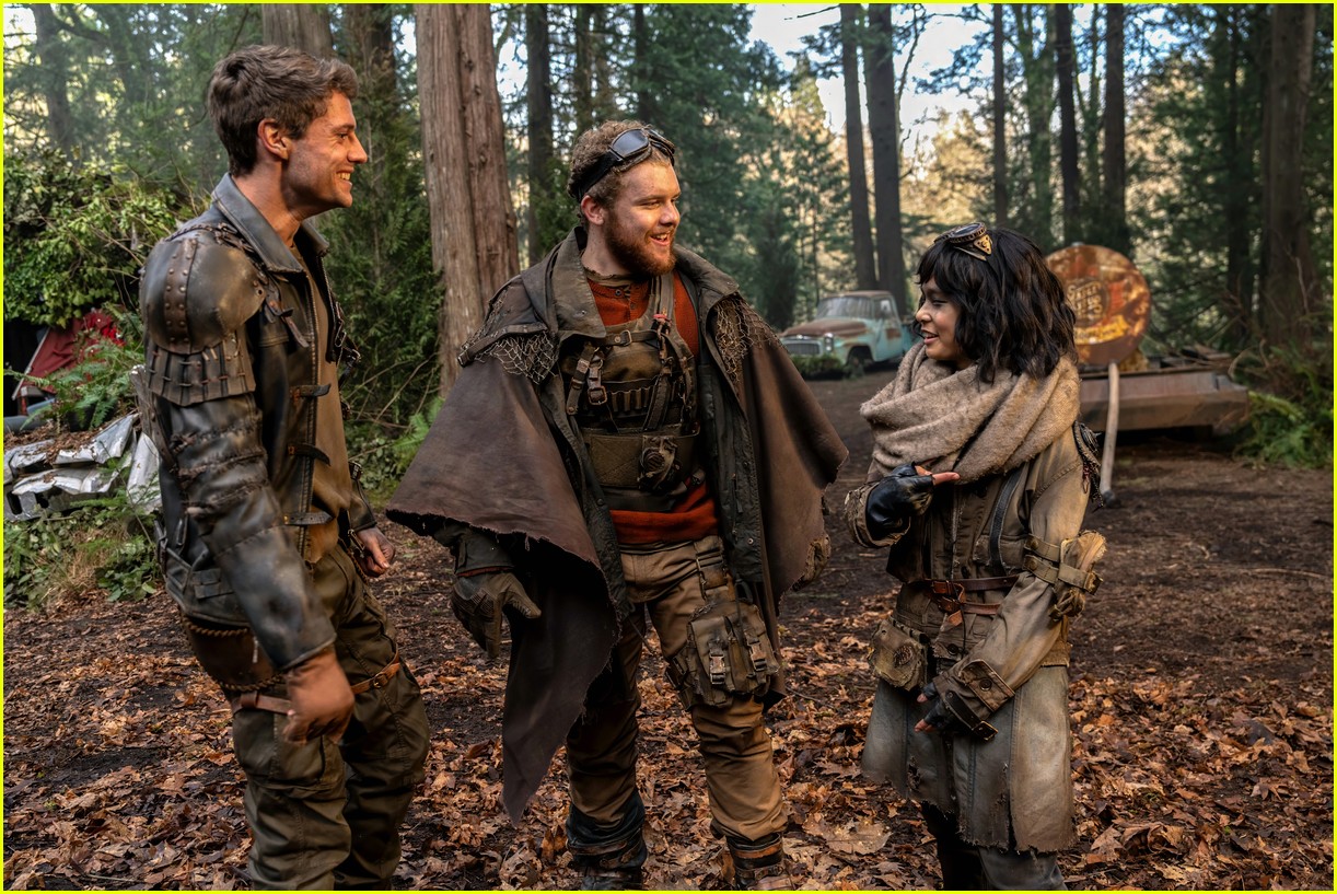 'Henry Danger The Movie': Jace Norman Returns as Superhero In First Look Teaser & Photos - Watch ...